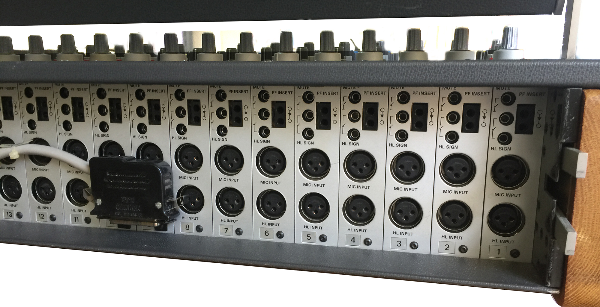 vintagetools shop | STUDER 962 analog mixing console | 24 in 2